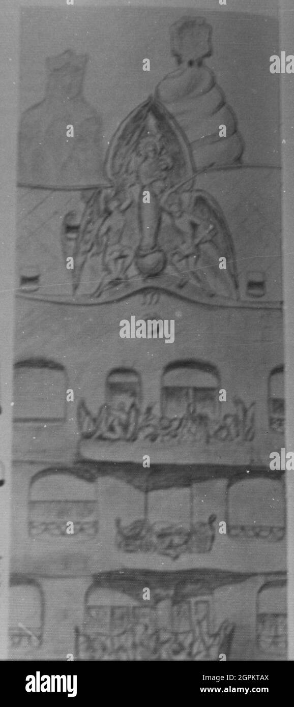 Building according Black and White Stock Photos & Images - Alamy