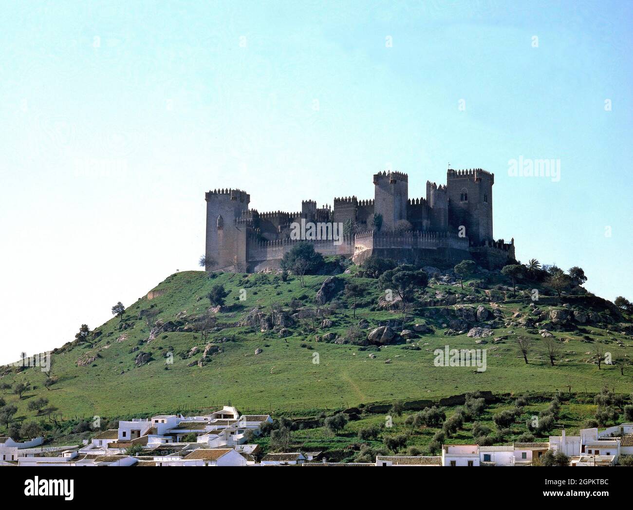 CASTILLO DE ALMODOVAR DEL RIO - CASTILLO ARABE DEL AÑO 740. Location ...