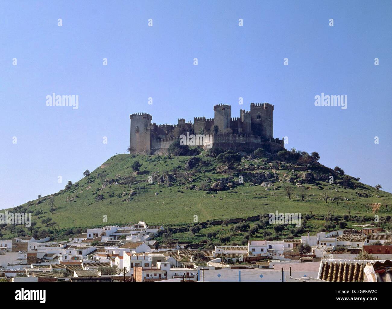 CASTILLO DE ALMODOVAR DEL RIO - CASTILLO ARABE DEL AÑO 740. Location ...