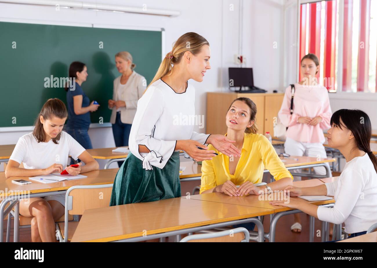 Students during recess between lectures Stock Photo - Alamy