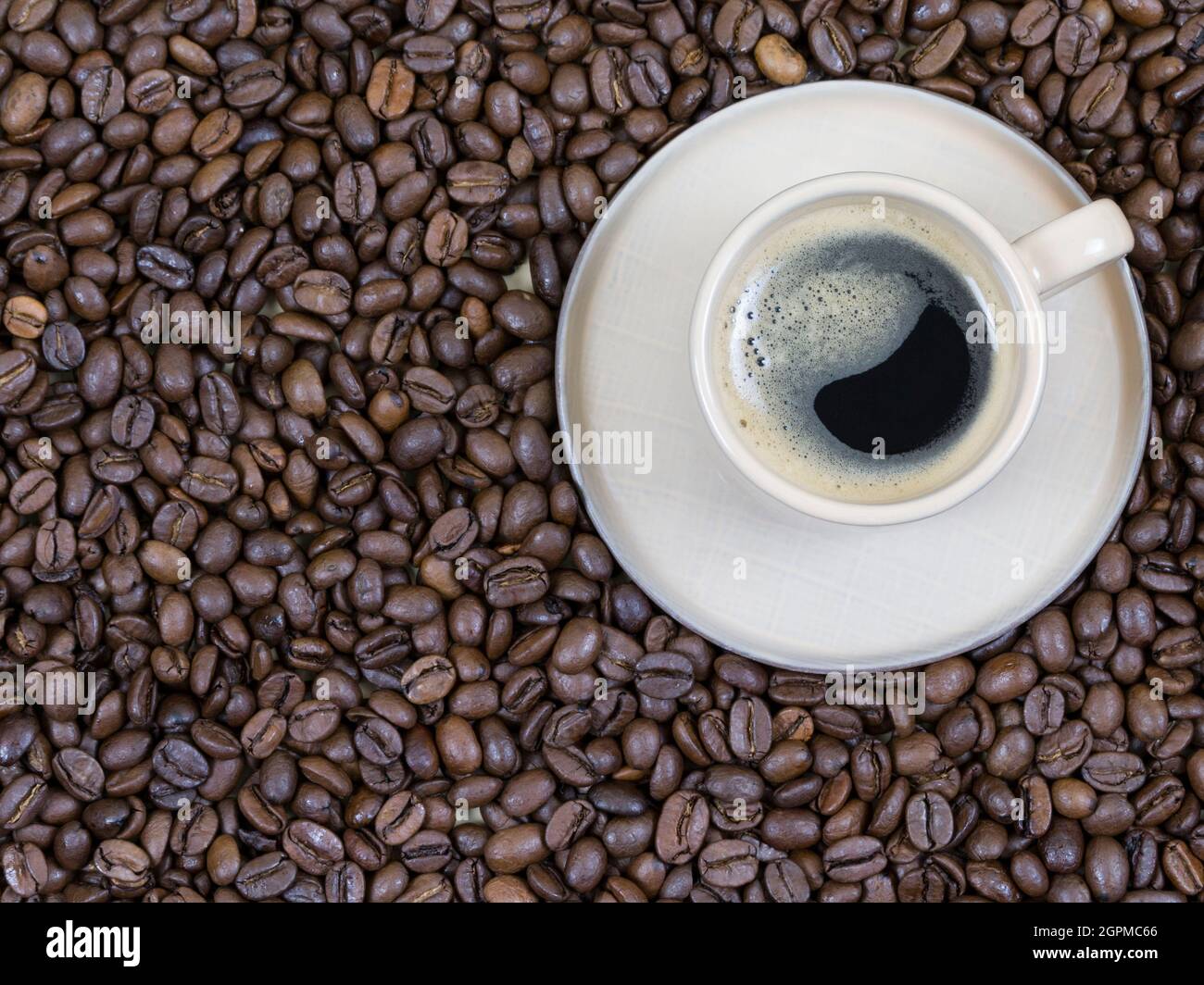 Background backgrounds beverage cafe cup hi-res stock photography and ...