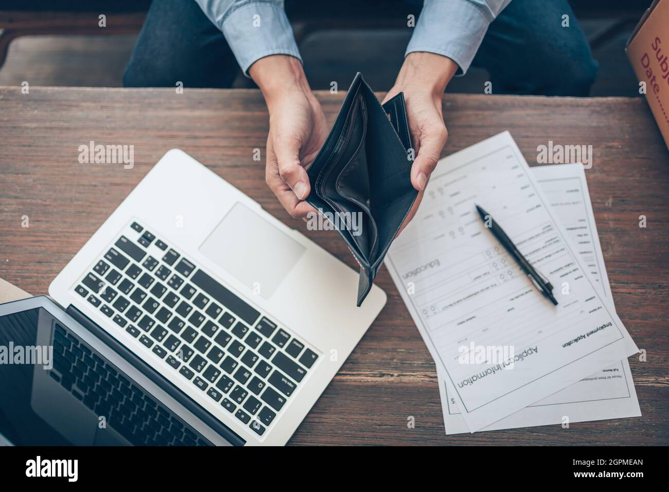 Without a calculator hi-res stock photography and images - Alamy