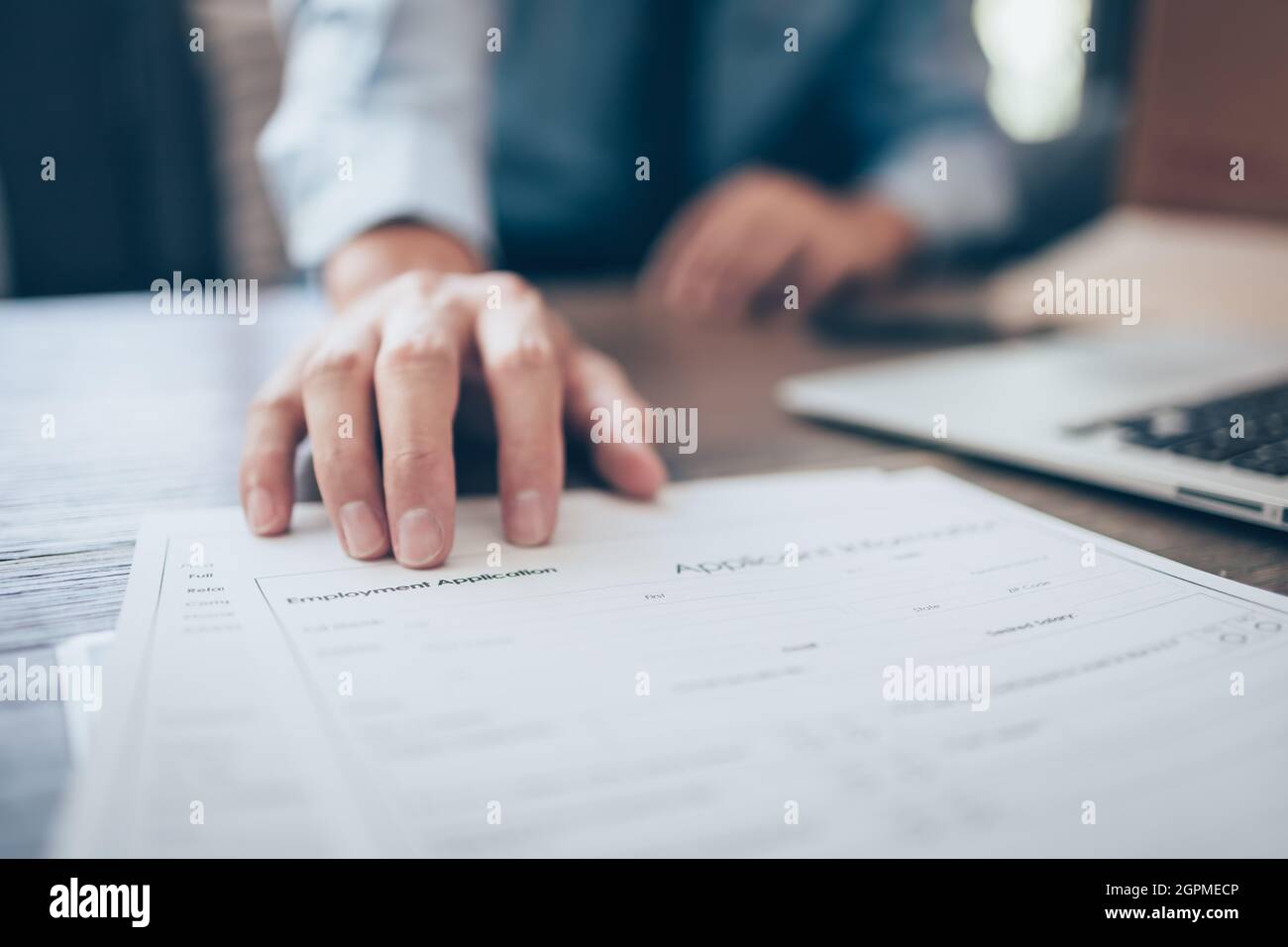 HR staff Submit a job application for new employees to fill out job ...