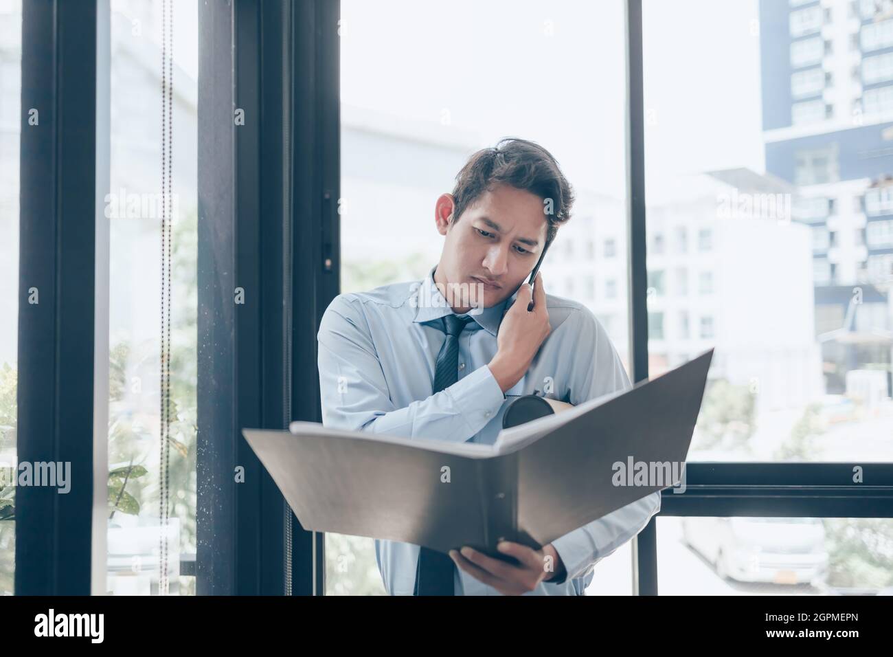 Busy business man hectic hi-res stock photography and images - Alamy