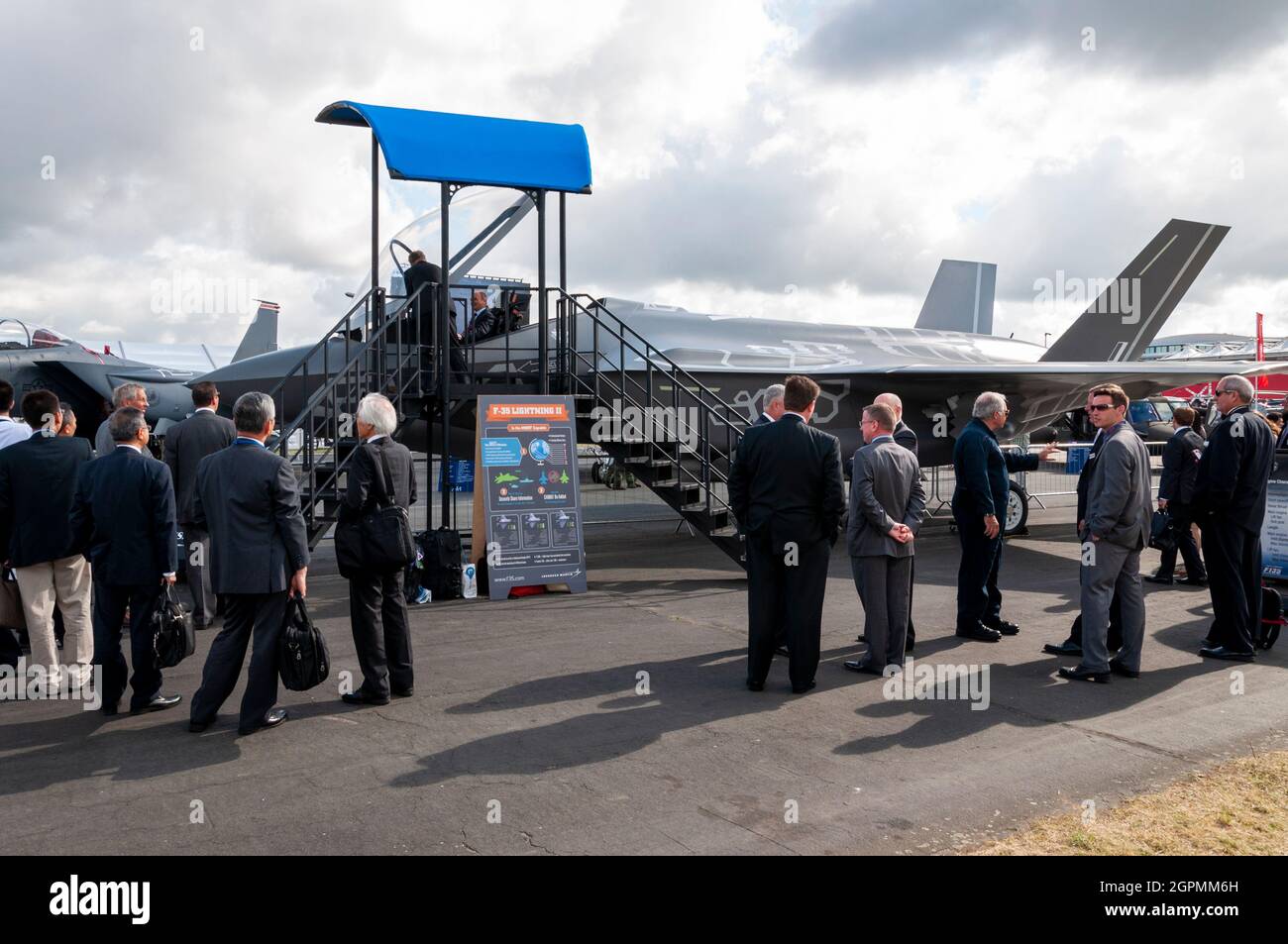 Mock up lockheed martin f 35 hi-res stock photography and images - Alamy