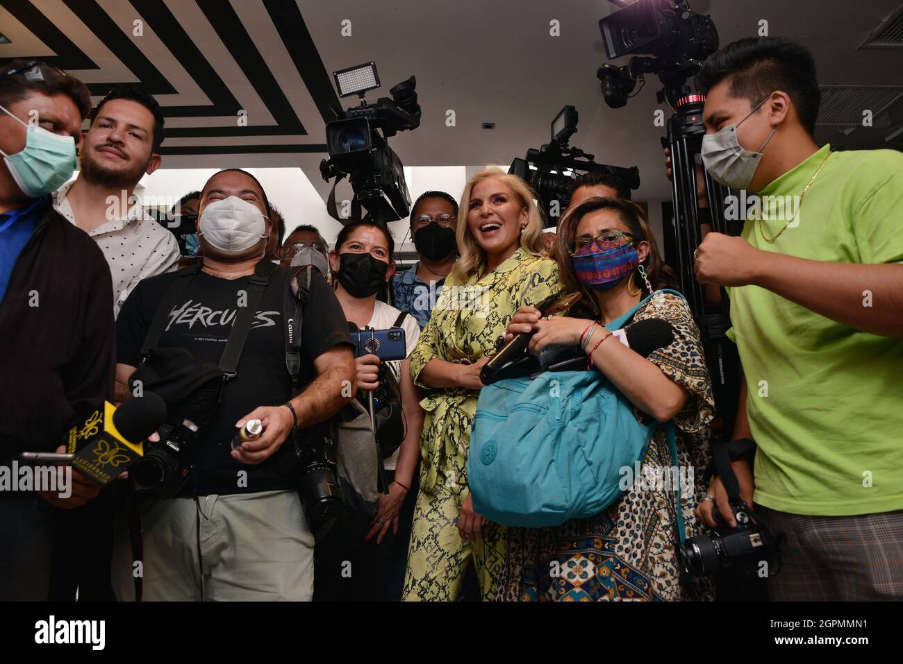Non Exclusive: MEXICO CITY, MEXICO - SEPTEMBER 29, 2021: Actress ...