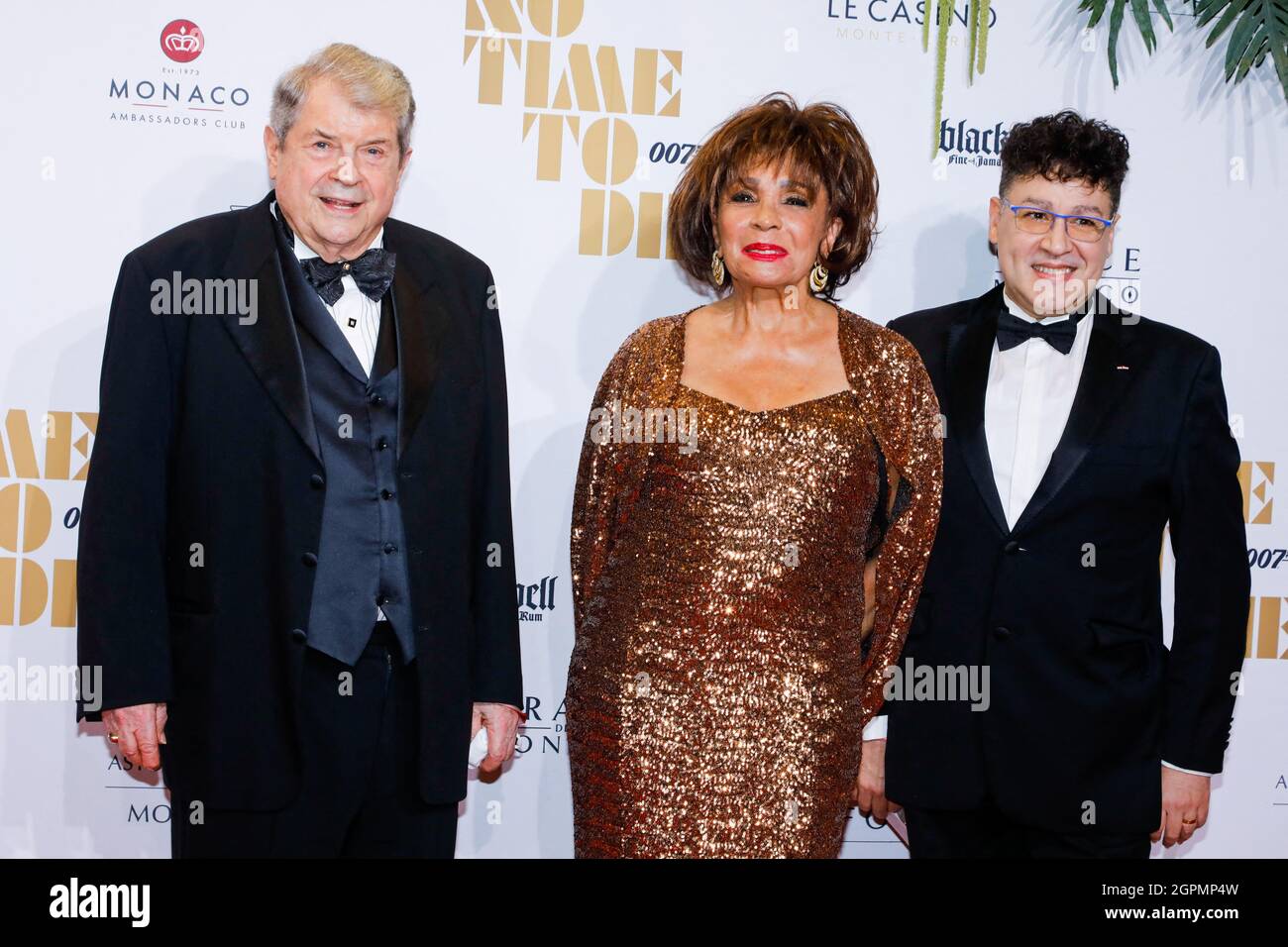 Singer Dame Shirley Bassey Attending The World Premiere Of No Time To