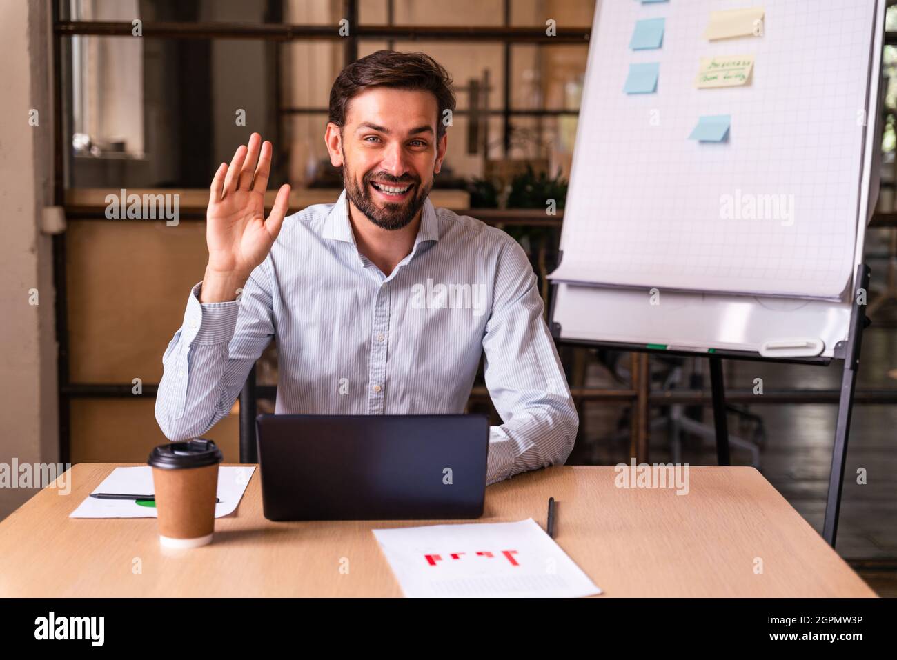 Business man with formal wear working in the office Stock Photo - Alamy