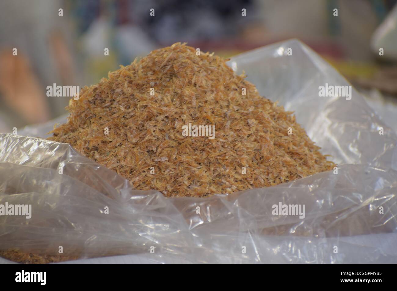 Cluster of fish hi-res stock photography and images - Alamy