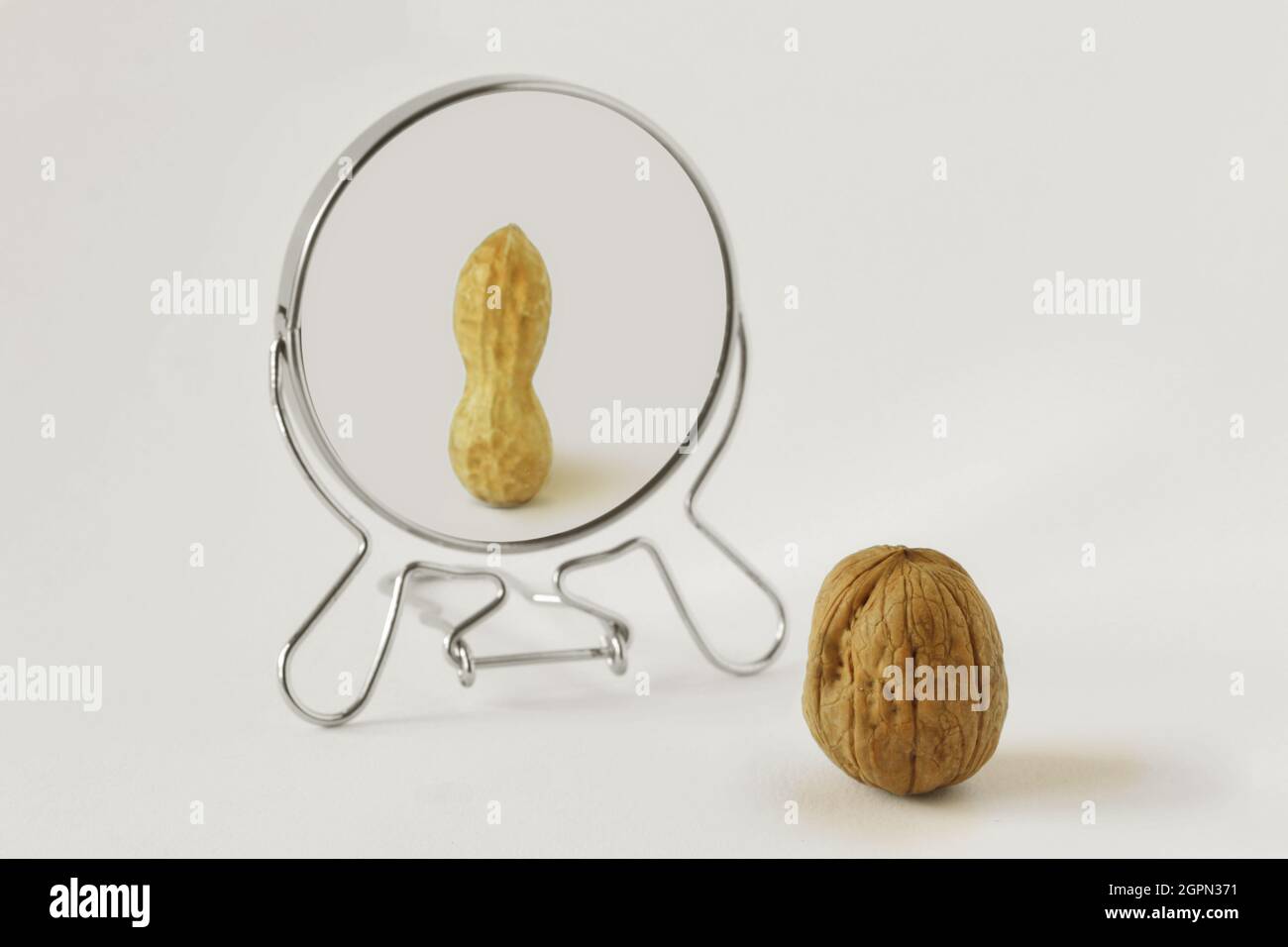 Dysmorphobia hi-res stock photography and images - Alamy