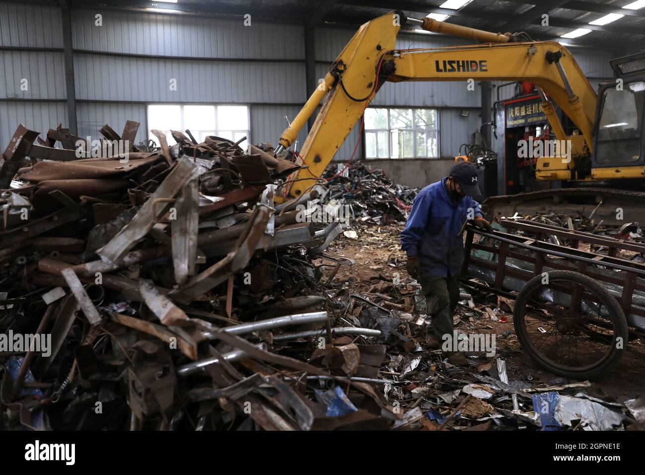 Waste sorting china hi-res stock photography and images - Alamy