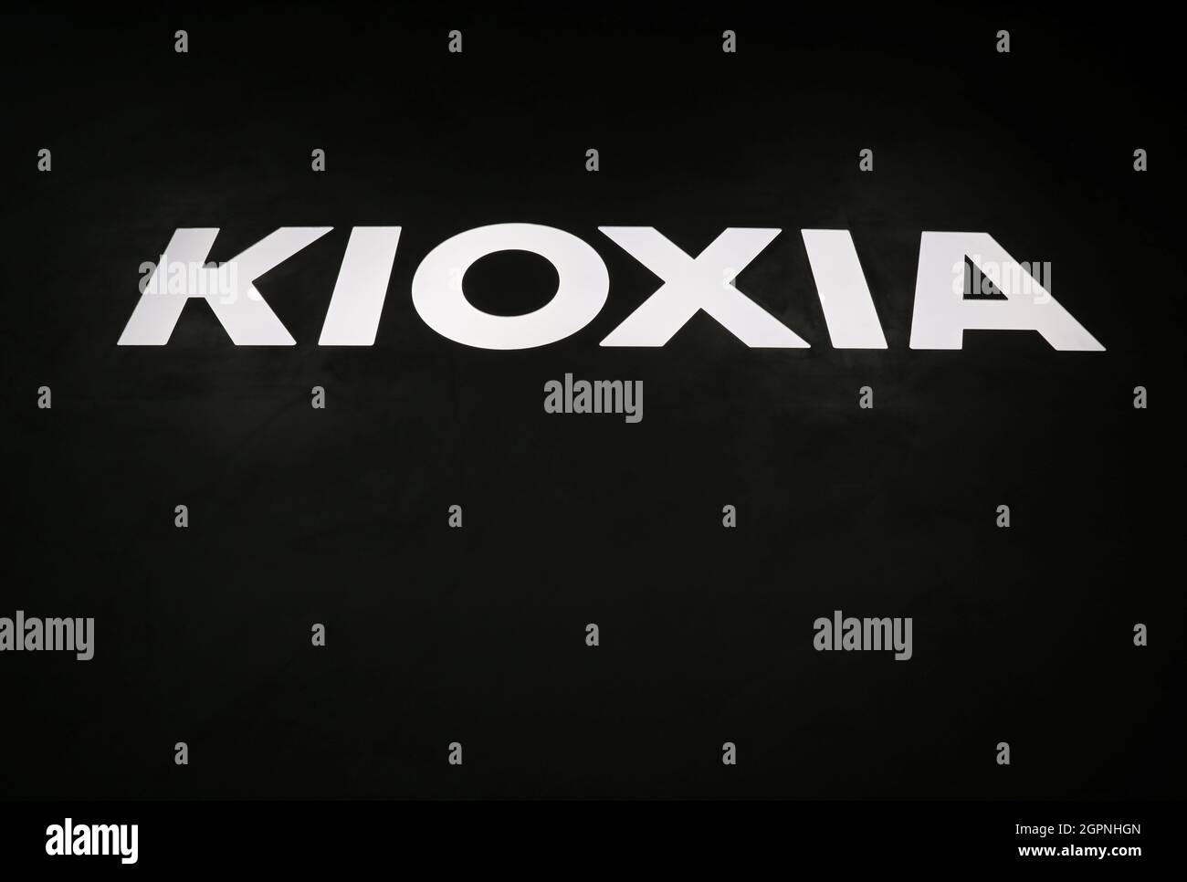 Kioxia holdings hi-res stock photography and images - Alamy