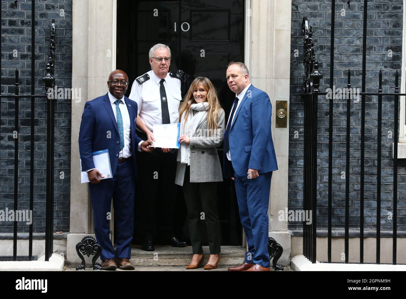 London, England, UK. 30th Sep, 2021. Former Chelsea player MICKEY ...