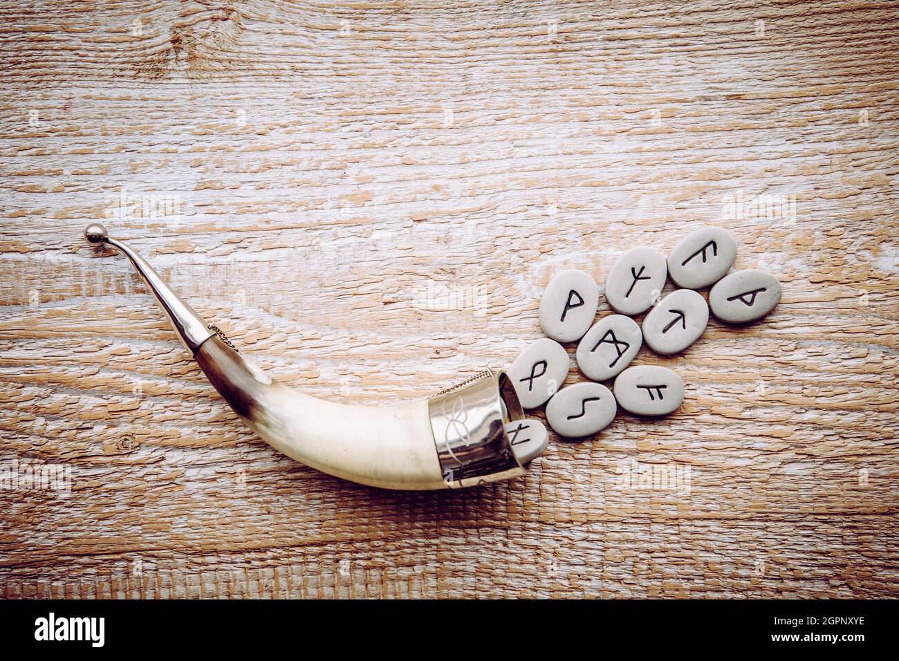 Viking runes horn hi-res stock photography and images - Alamy