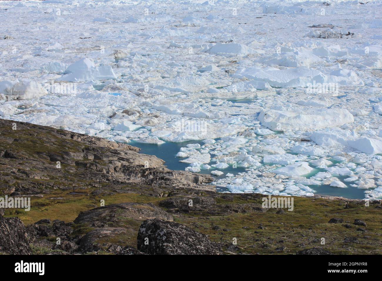 Ice scenery hi-res stock photography and images - Alamy