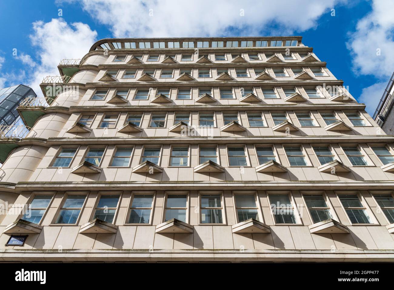 Corner building with sharp angles hi-res stock photography and images ...