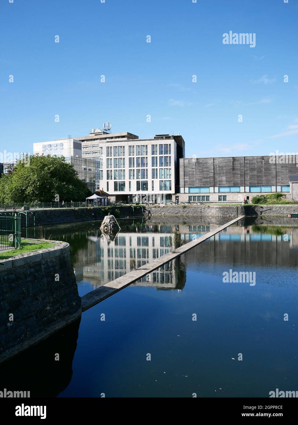 Plymouth uk university hi-res stock photography and images - Alamy