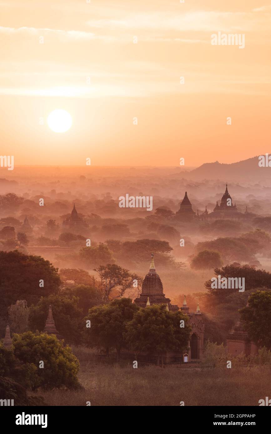 Bagan view hi-res stock photography and images - Alamy