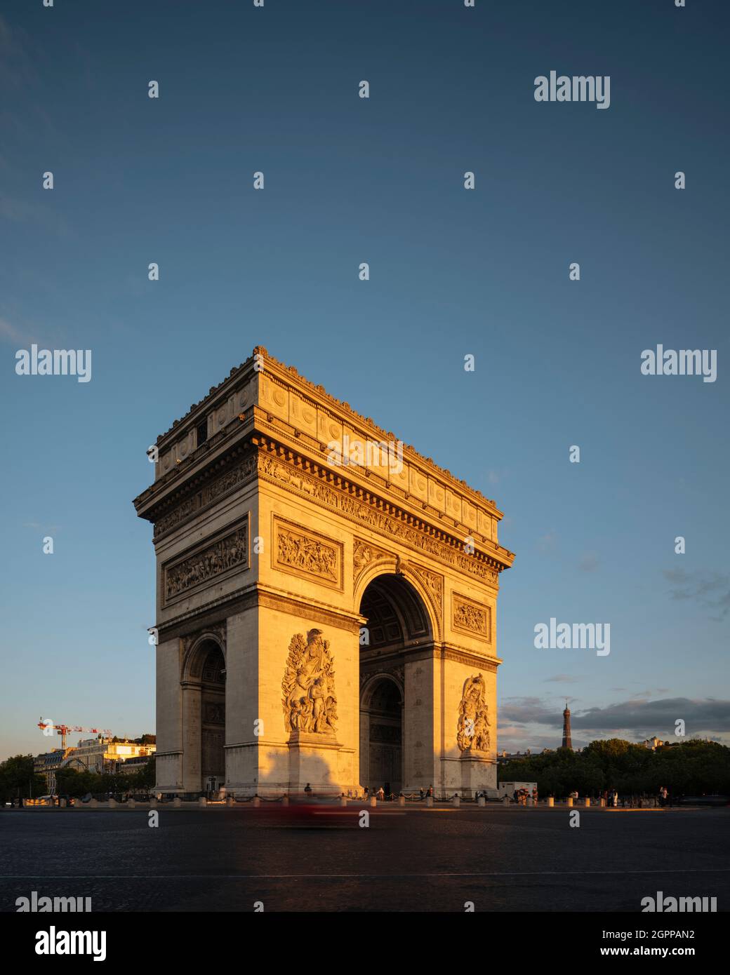 France, Paris, Arc de Triomphe at sunset Stock Photo - Alamy