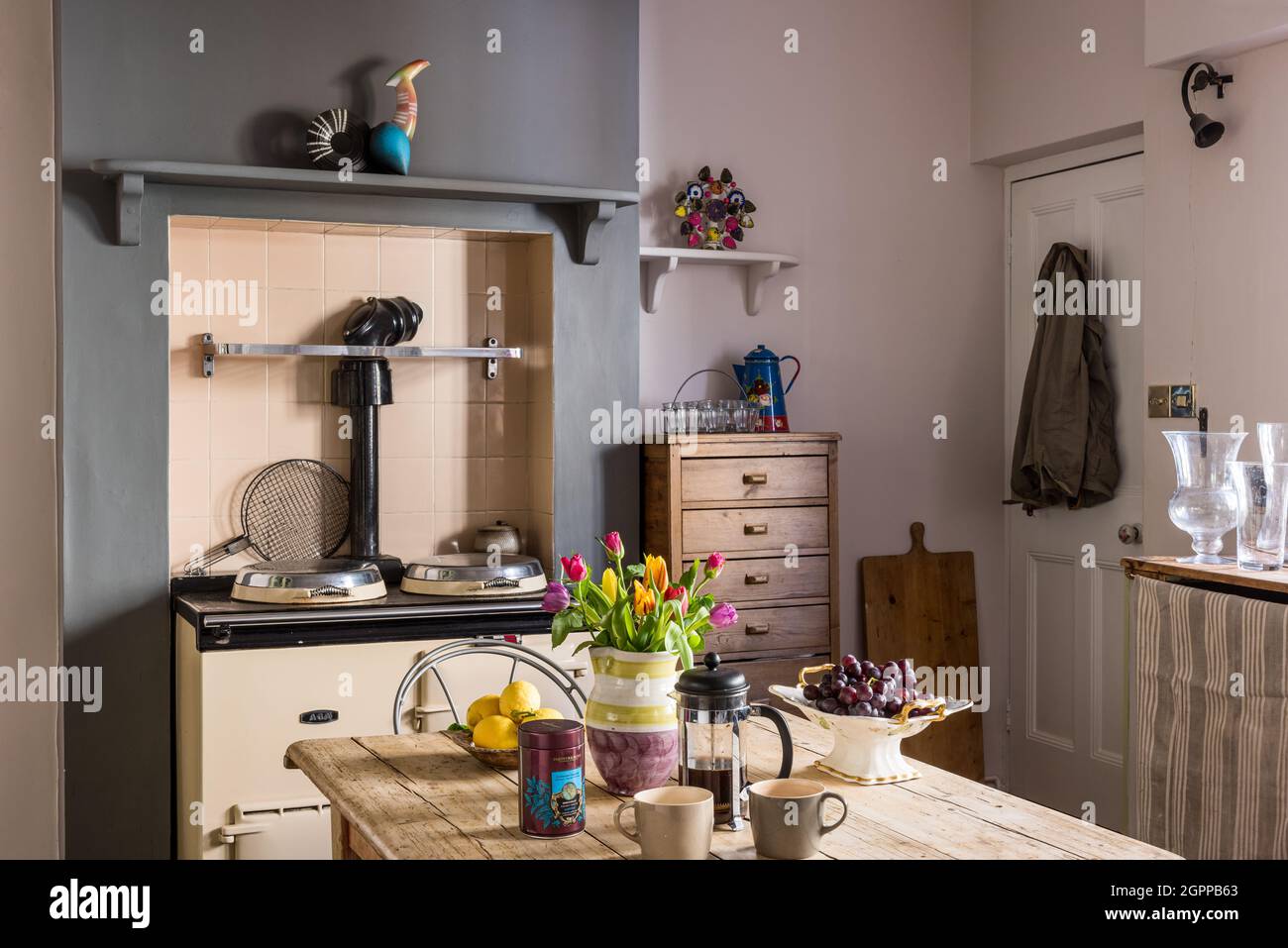Farmhouse Kitchen Aga High Resolution Stock Photography and Images - Alamy