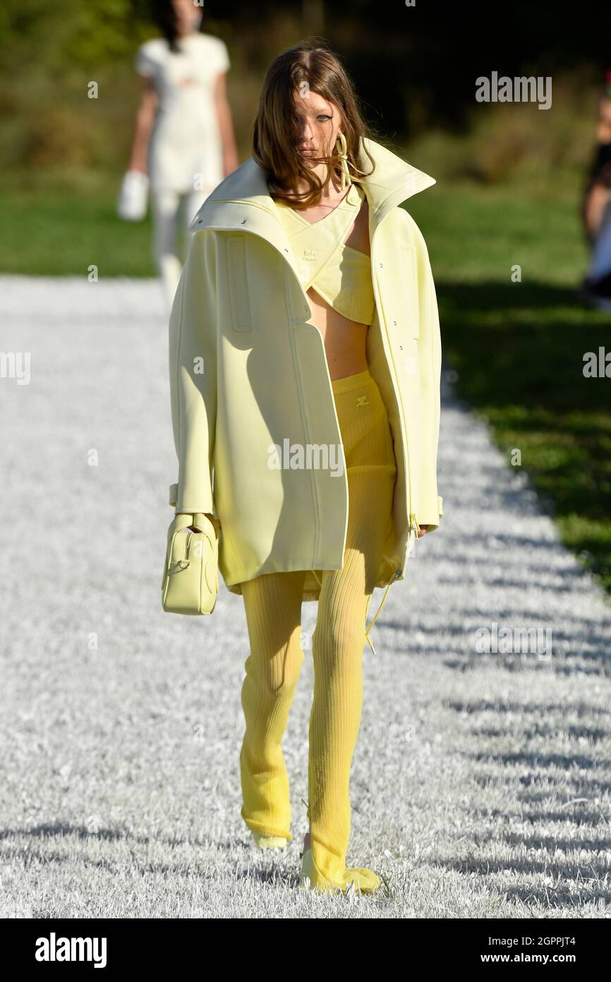 A model walks at the Courreges fashion show during Spring/Summer 2022 ...
