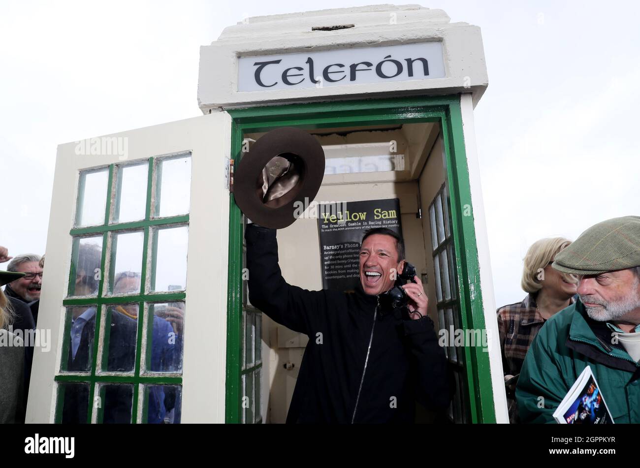 Frankie Dettori in the famous phone box before an auction to win a ...