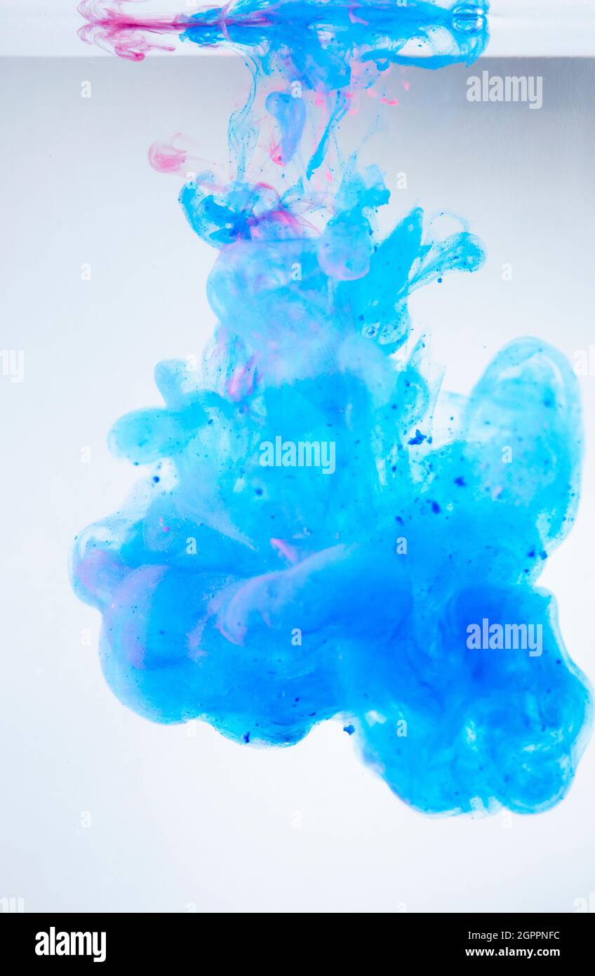 Liquid flows hi-res stock photography and images - Alamy
