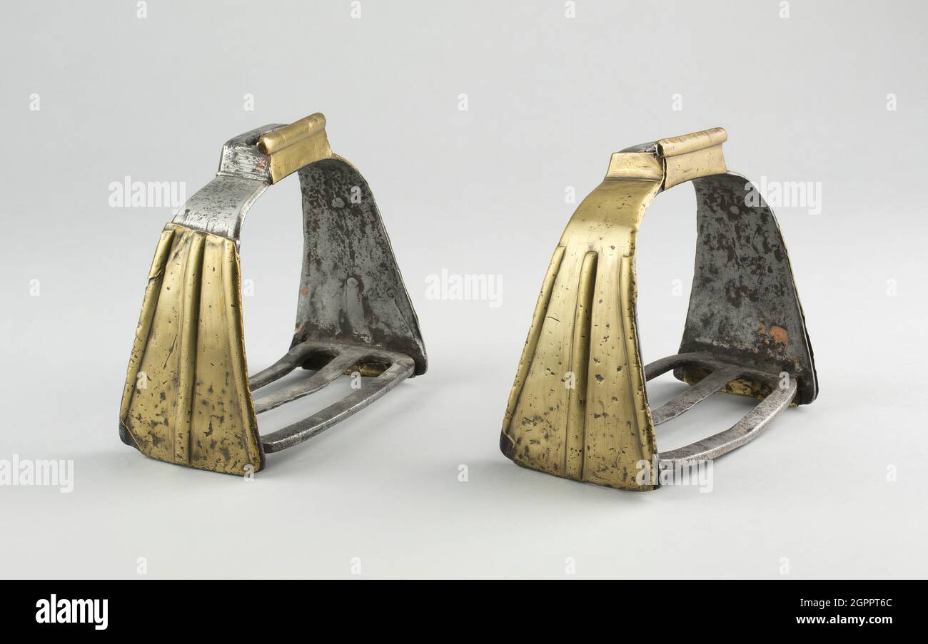 Old stirrups hi-res stock photography and images - Alamy