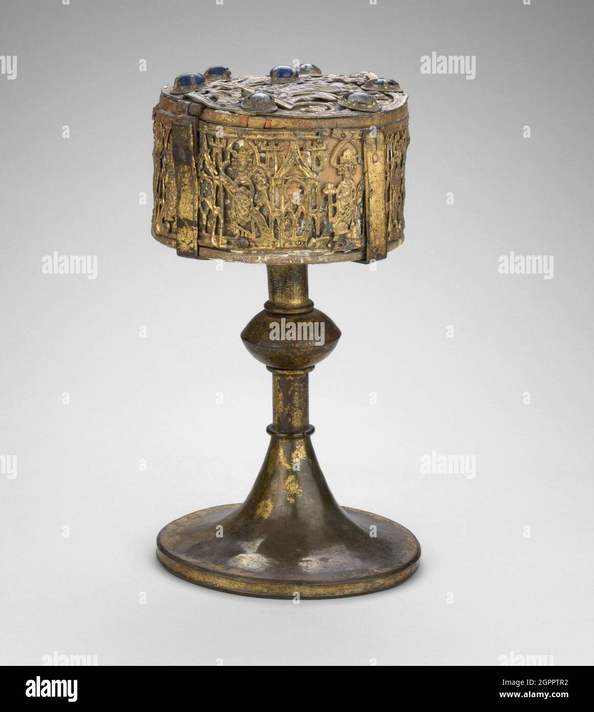 Pyx box hi-res stock photography and images - Alamy