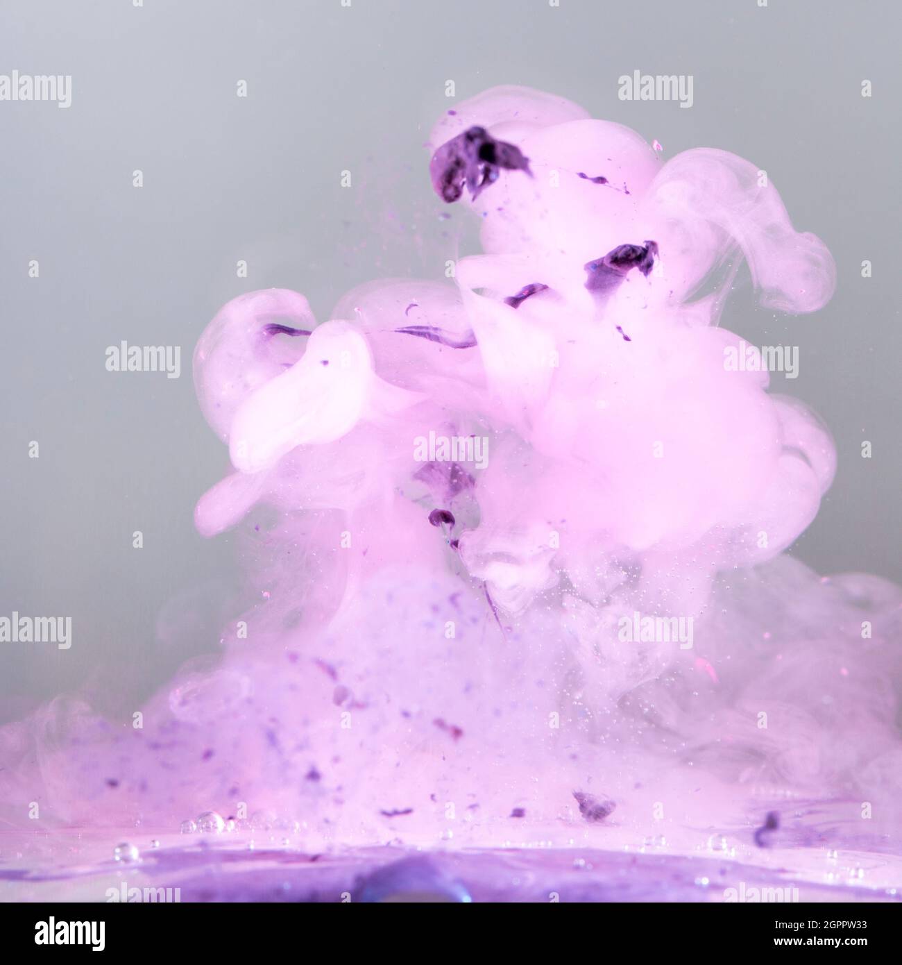 Coloured shapes and flows in liquid Stock Photo - Alamy