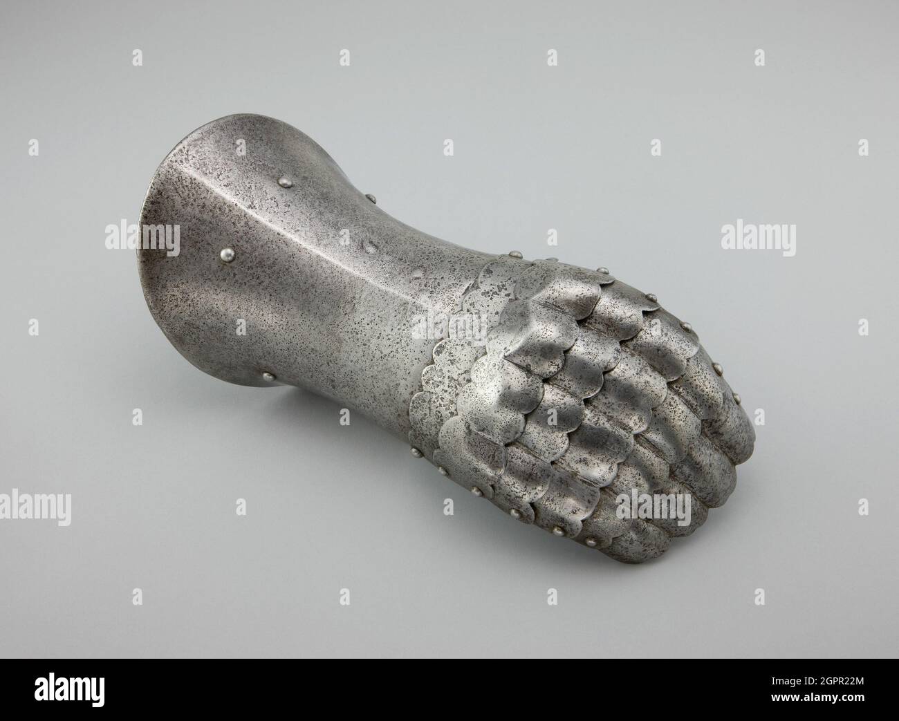 Mitten Gauntlet for the Right Hand, Spain, 19th century in the early ...