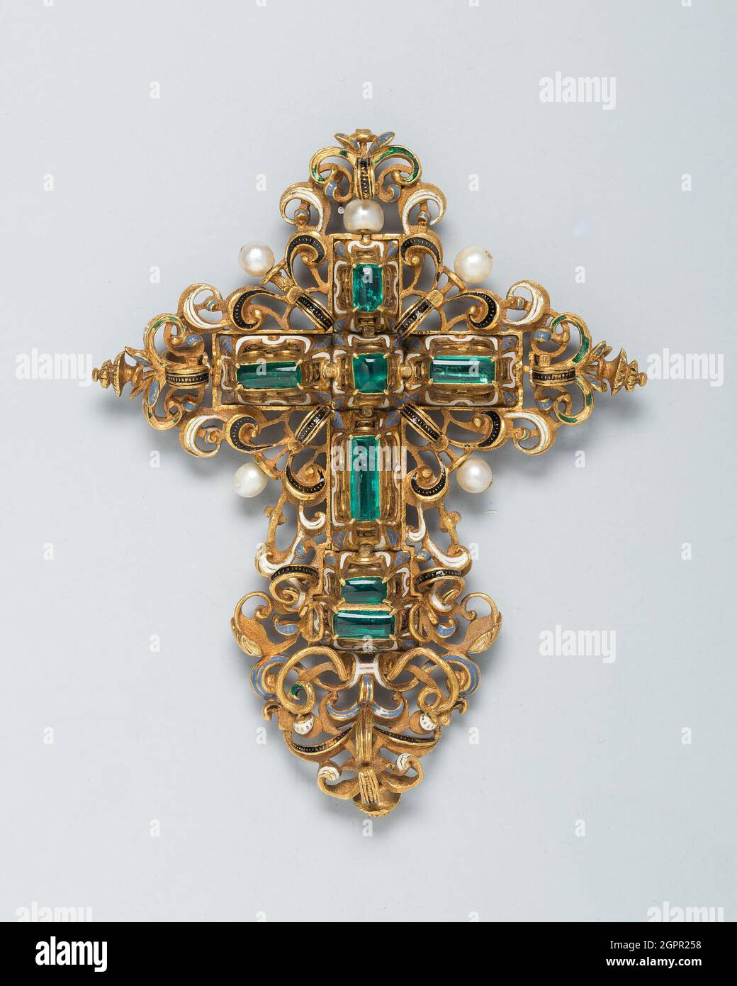 17th century cross jewel hi-res stock photography and images - Alamy