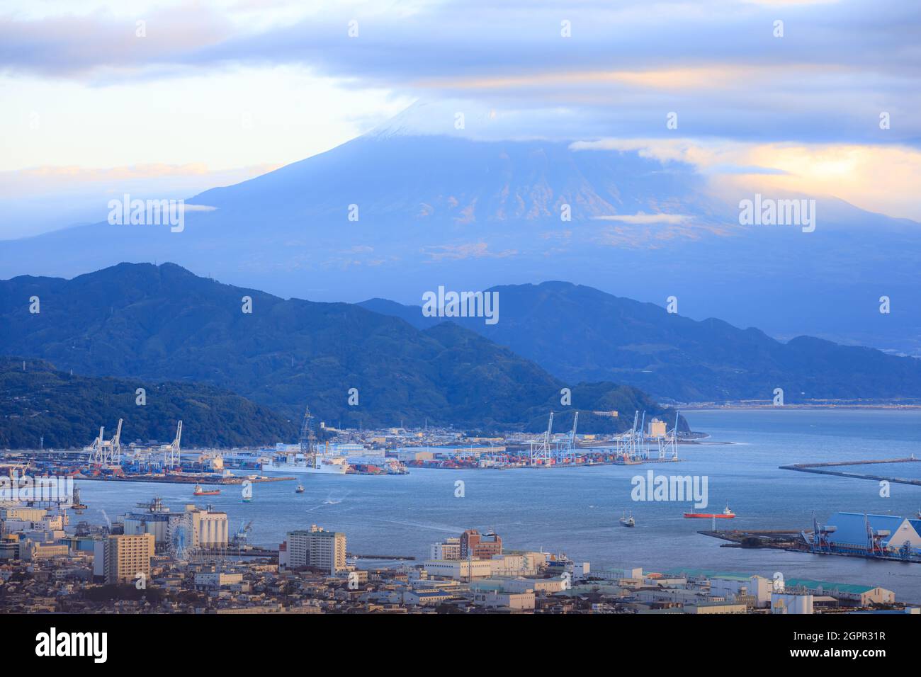 Shimizu city hi-res stock photography and images - Alamy