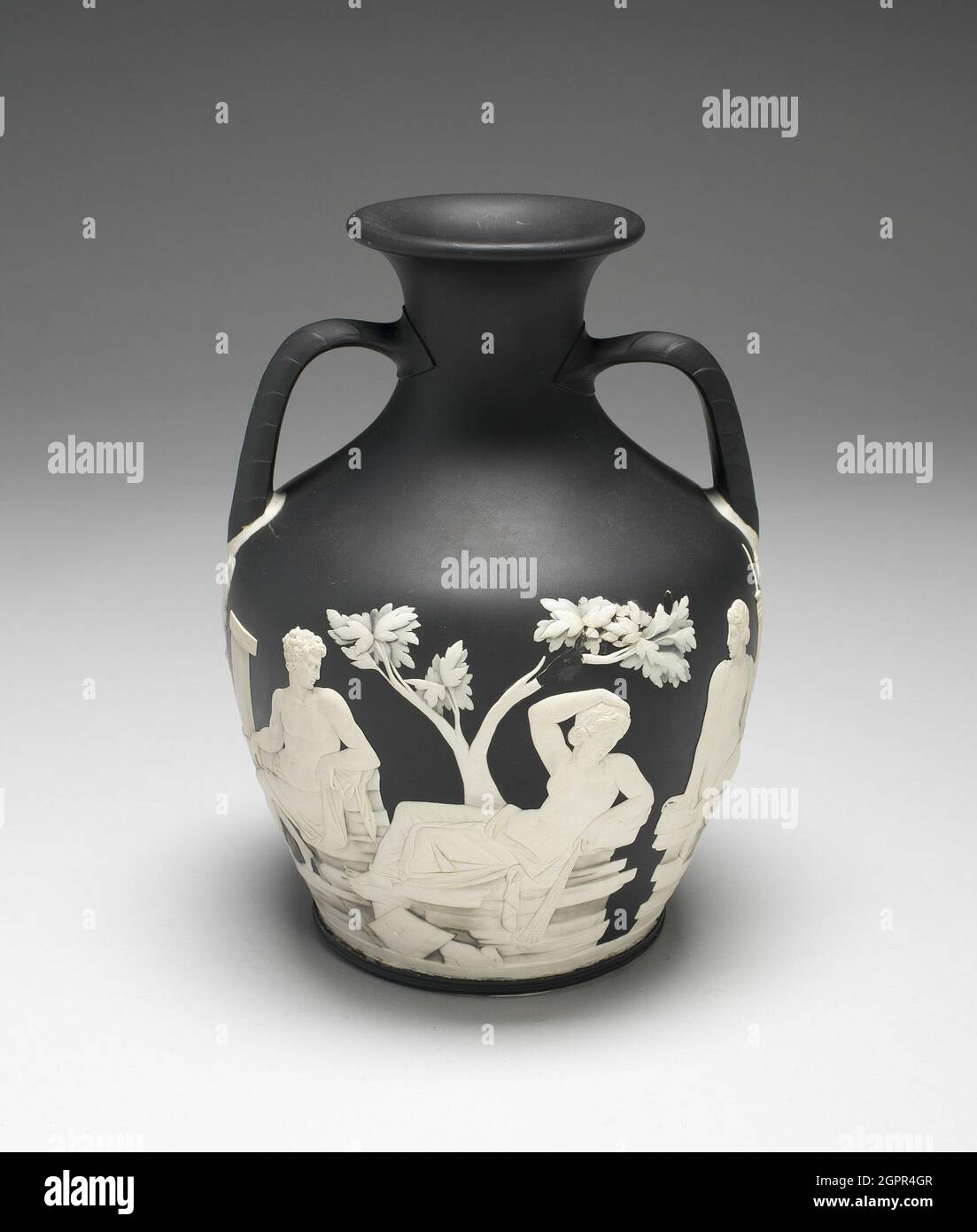 Portland vase hi-res stock photography and images - Alamy