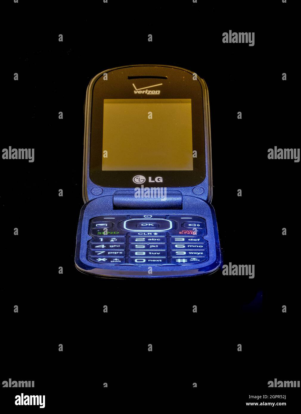 LG Flip Cell Phone Stock Photo - Alamy