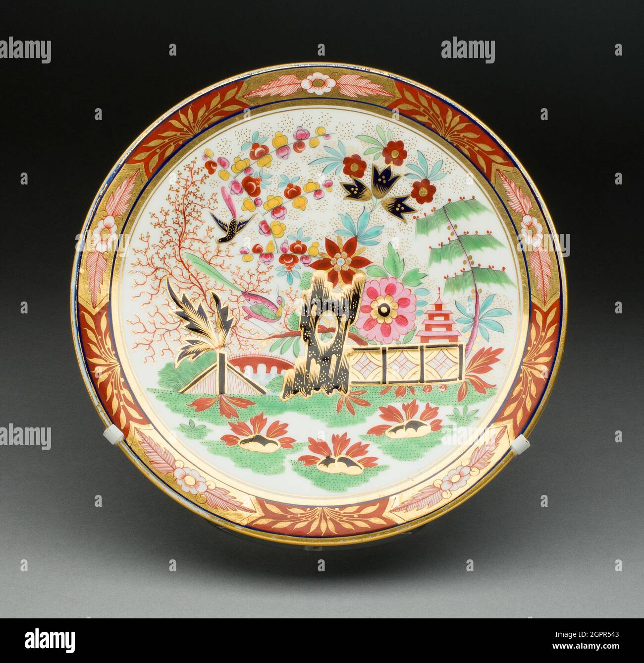 Royal worcester plate hi-res stock photography and images - Alamy