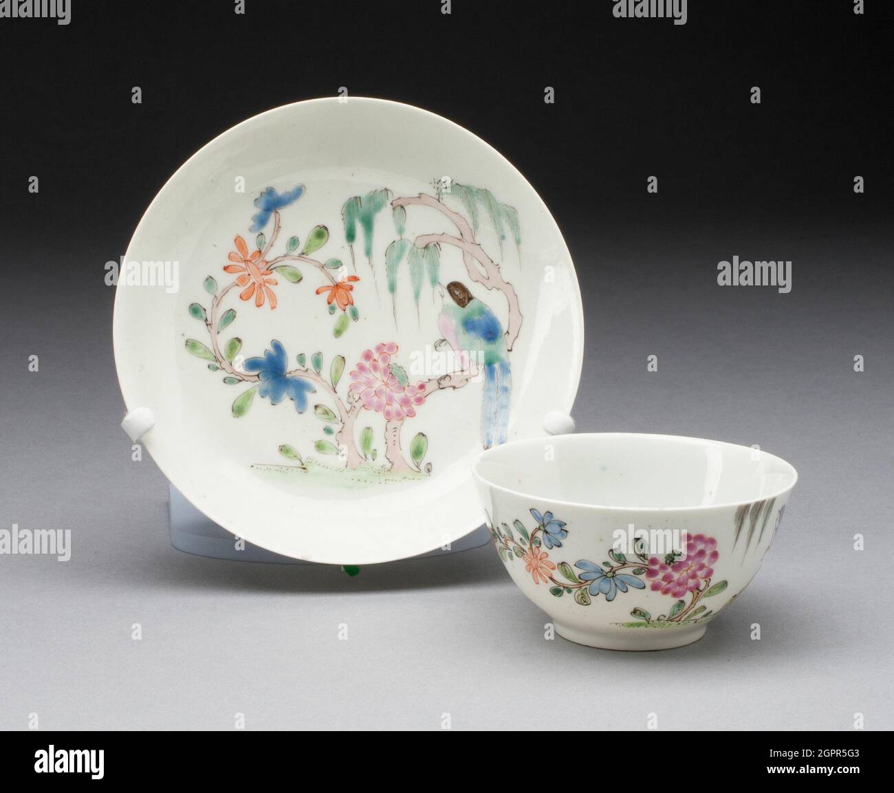 Royal worcester tea hi-res stock photography and images - Alamy