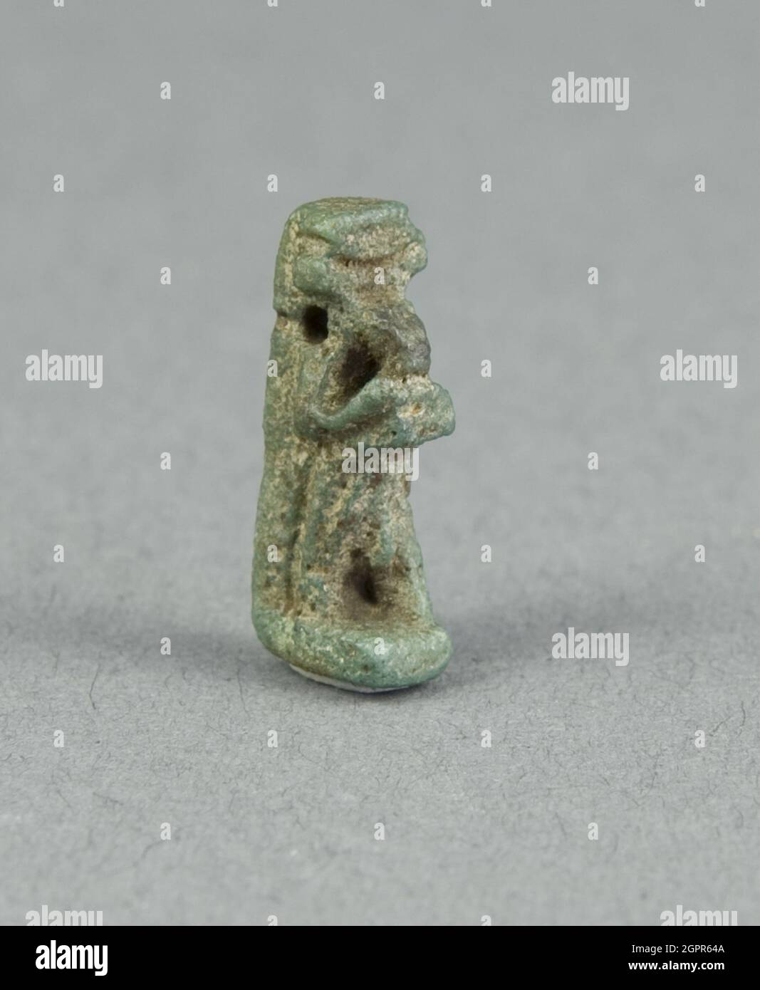 Carving ancient egyptian god thoth hi-res stock photography and images ...