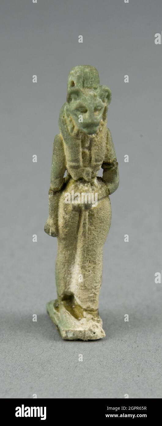 Bastet amulet hi-res stock photography and images - Alamy