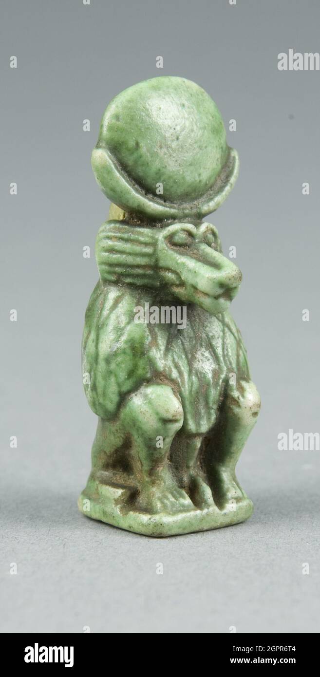 Carving ancient egyptian god thoth hi-res stock photography and images ...