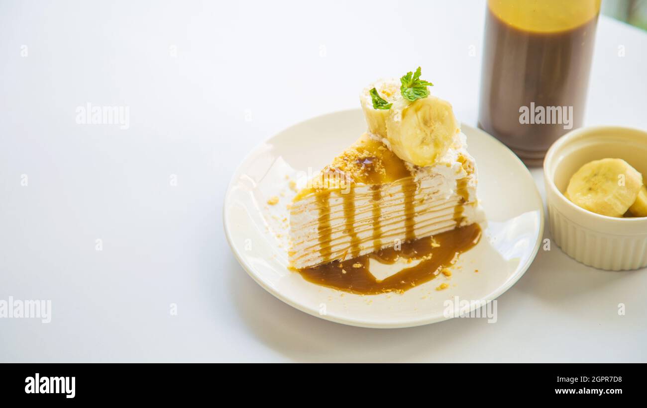 Banoffee toffee sauce hi-res stock photography and images - Alamy
