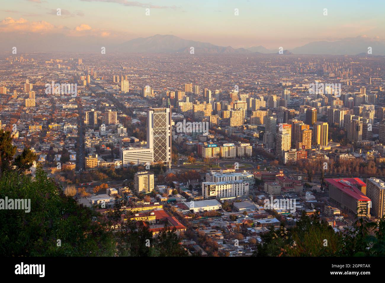 Region metropolitana de santiago hi-res stock photography and images - Alamy