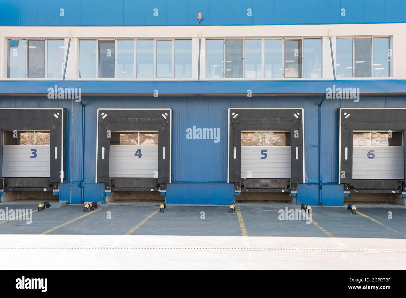 Logistic units hi-res stock photography and images - Alamy