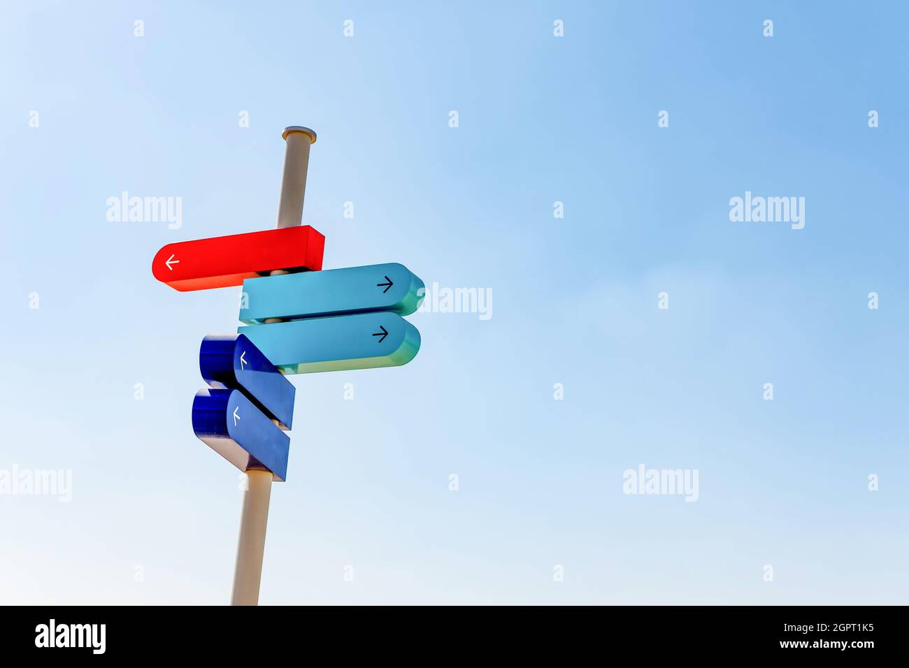 Clean roadside direction sign hi-res stock photography and images - Alamy