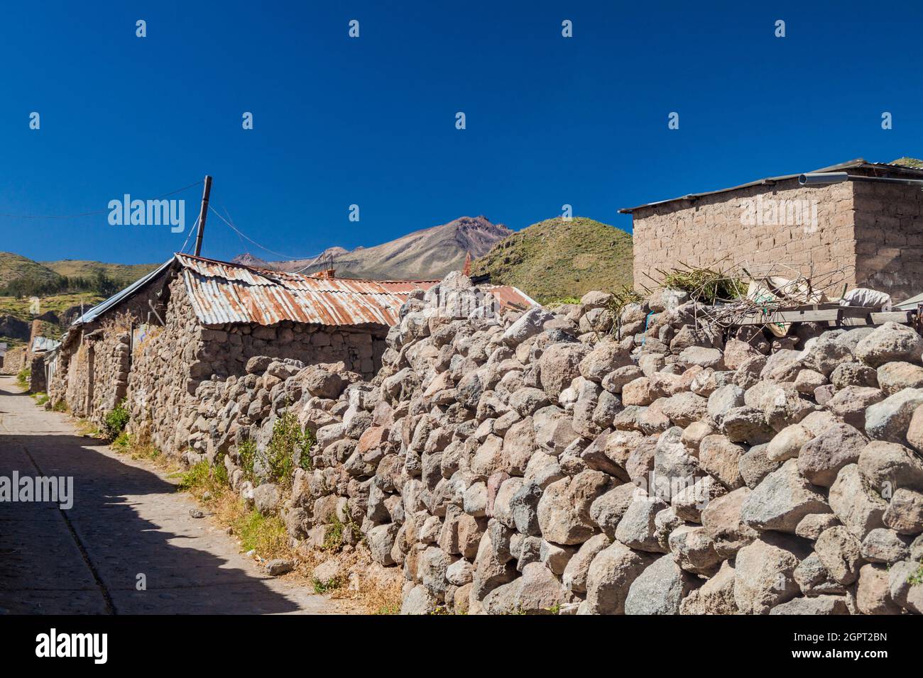 Poor houses in Cabanaconde village, Peru Stock Photo - Alamy