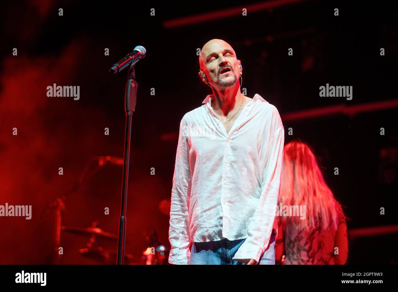 Nbhd weekender hi-res stock photography and images - Alamy