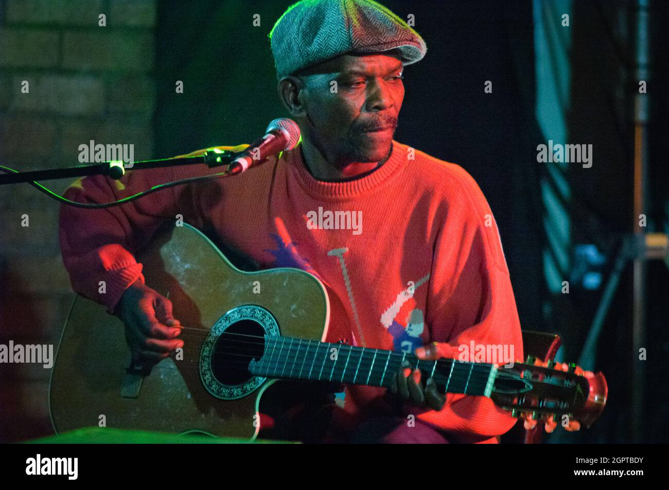 South African musician Ray Phiri plays at The National Arts Festival ...