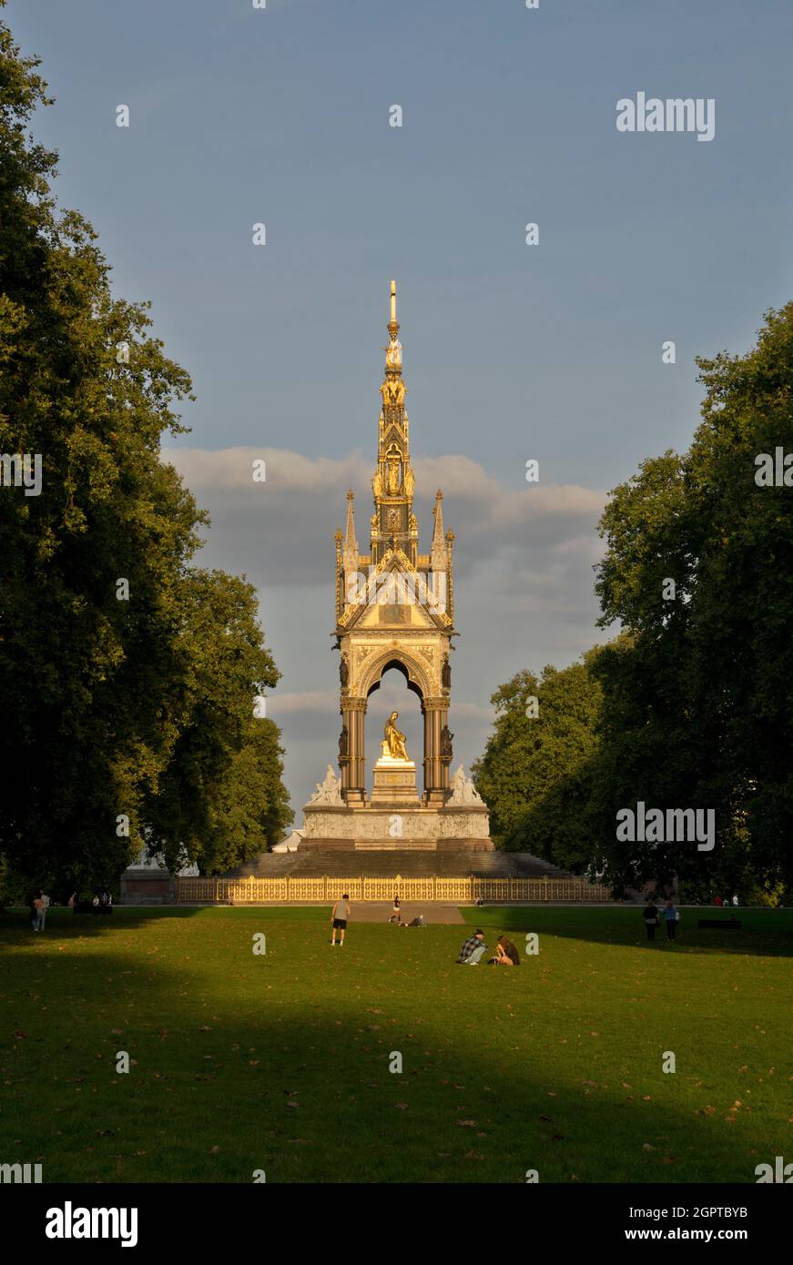 Albert Memorial monument in Hyde Park,London,England,UK Stock Photo - Alamy