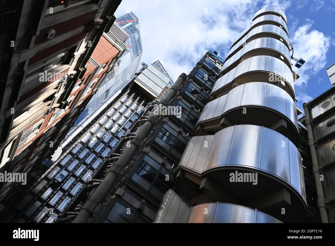 Lloyds Building, futuristic architecture, London UK Stock Photo - Alamy