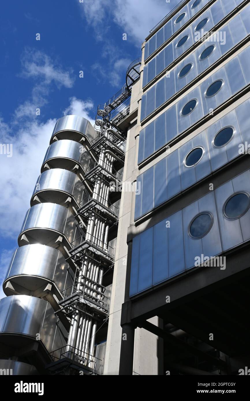 Lloyds Building, futuristic architecture, London UK Stock Photo - Alamy